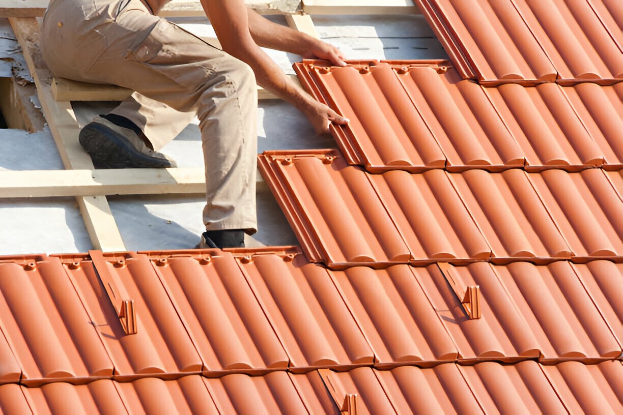 10 Best Types of Tile Roofing Materials for a Stylish Home